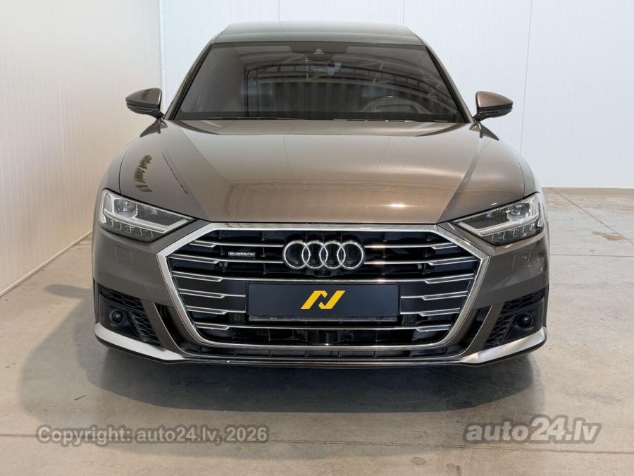 Grey Audi A8 2019 in Tartu, with an engine capacity of 3.00 L and mileage of 145 thousand km for 40900 €, photo 11 on AUTOMOTO.COM.LV