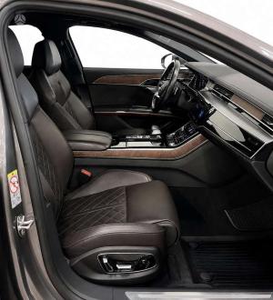 Grey Audi A8 2019 in Kaunas, with an engine capacity of 2.97 L and mileage of 197 thousand km for 32800 €, photo 6 on AUTOMOTO.COM.LV