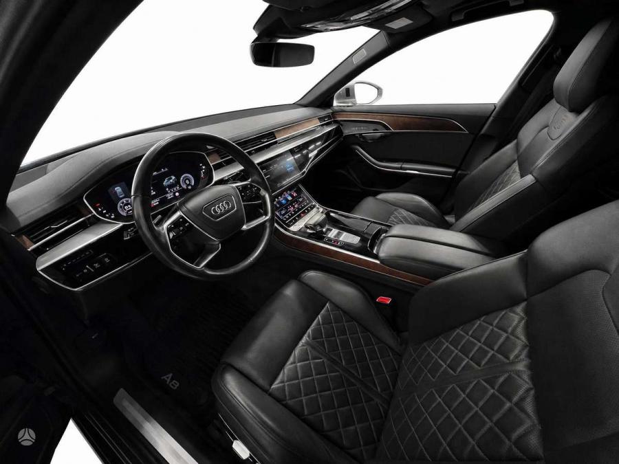 Grey Audi A8 2019 in Kaunas, with an engine capacity of 2.97 L and mileage of 197 thousand km for 32800 €, photo 8 on AUTOMOTO.COM.LV