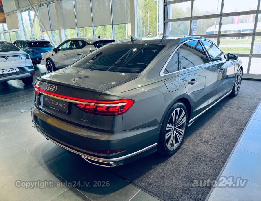 Pelēks Audi A8 2020 Pērnava, ar dzinēja tilpumu 3.00 L un nobraukumu 120 tūkst. km par 42900 €, foto 3 vietnē AUTOMOTO.COM.LV