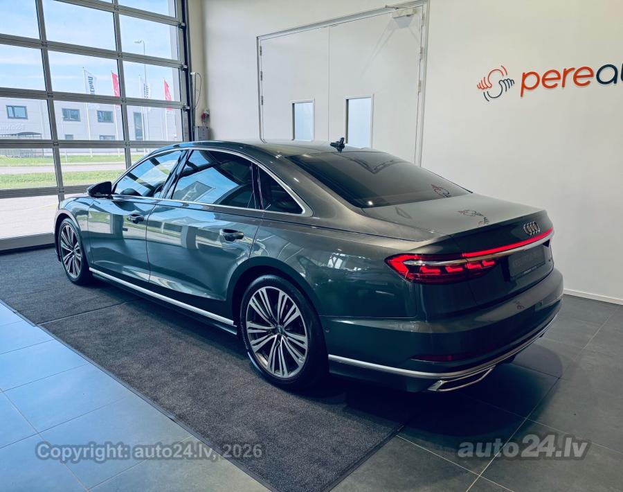 Pelēks Audi A8 2020 Pērnava, ar dzinēja tilpumu 3.00 L un nobraukumu 120 tūkst. km par 42900 €, foto 13 vietnē AUTOMOTO.COM.LV
