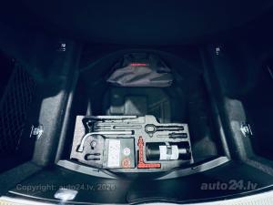 Pelēks Audi A8 2020 Pērnava, ar dzinēja tilpumu 3.00 L un nobraukumu 120 tūkst. km par 42900 €, foto 22 vietnē AUTOMOTO.COM.LV
