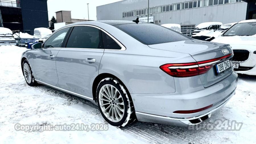 Grey Audi A8 2021 in Tallinn, with an engine capacity of 3.00 L and mileage of 81 thousand km for 47500 €, photo 7 on AUTOMOTO.COM.LV