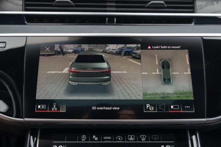 Pelēks Audi A8 2021 Viļņa, ar dzinēja tilpumu 3.00 L un nobraukumu 113 tūkst. km par 48000 €, foto 24 vietnē AUTOMOTO.COM.LV