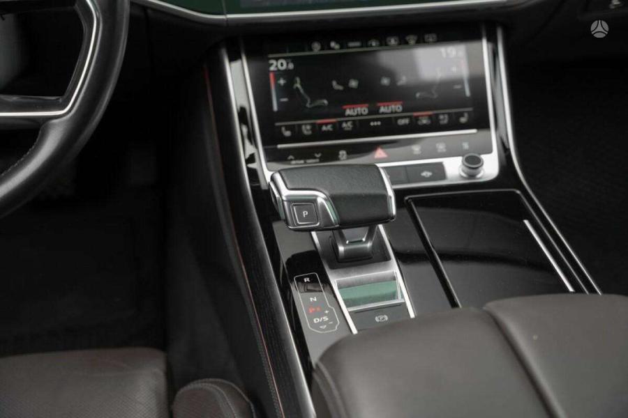 Pelēks Audi A8 2021 Viļņa, ar dzinēja tilpumu 3.00 L un nobraukumu 113 tūkst. km par 48000 €, foto 14 vietnē AUTOMOTO.COM.LV