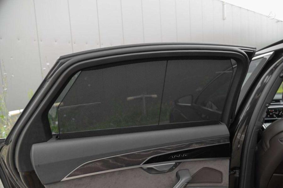 Pelēks Audi A8 2021 Viļņa, ar dzinēja tilpumu 3.00 L un nobraukumu 113 tūkst. km par 48000 €, foto 21 vietnē AUTOMOTO.COM.LV