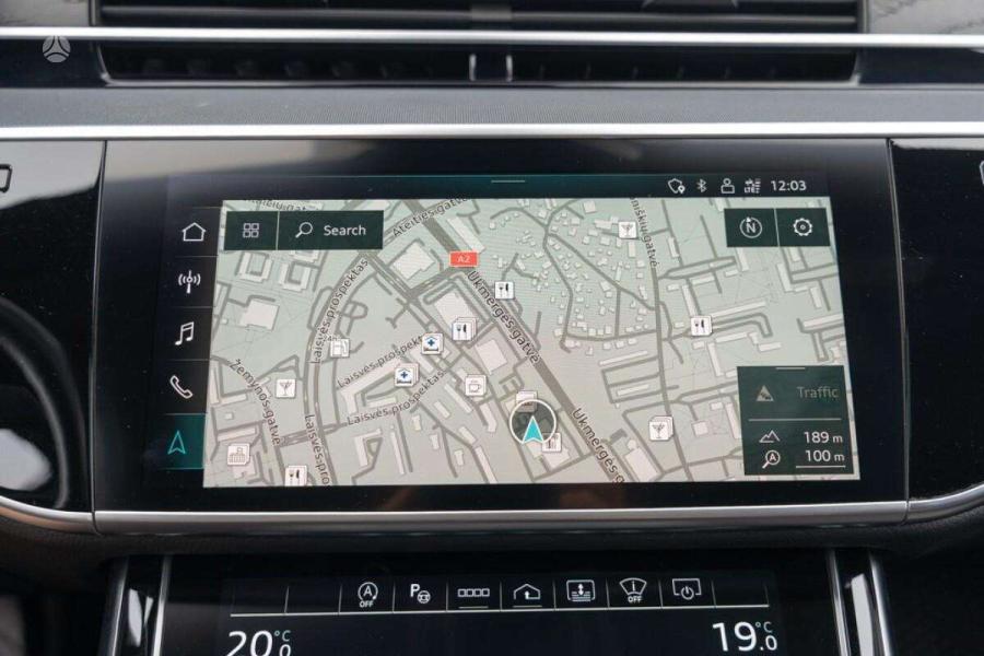 Pelēks Audi A8 2021 Viļņa, ar dzinēja tilpumu 3.00 L un nobraukumu 113 tūkst. km par 48000 €, foto 25 vietnē AUTOMOTO.COM.LV