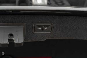 Pelēks Audi A8 2021 Viļņa, ar dzinēja tilpumu 3.00 L un nobraukumu 113 tūkst. km par 48000 €, foto 34 vietnē AUTOMOTO.COM.LV