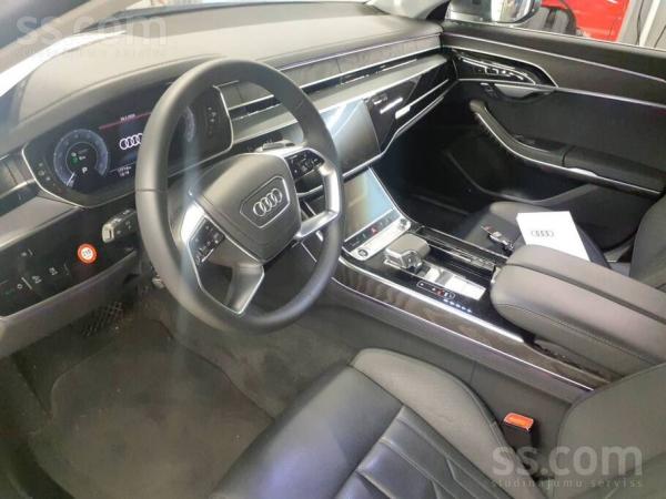 Pelēks Audi A8 2025 Rīga, ar dzinēja tilpumu 3.00 L un nobraukumu 18 tūkst. km par 69900 €, foto 3 vietnē AUTOMOTO.COM.LV
