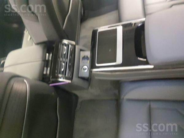 Серый Ауди А8 2025 в Рига, объемом двигателя 3.00 л и пробегом 18 тыс. км за 69900 €, фото 9 на AUTOMOTO.COM.LV