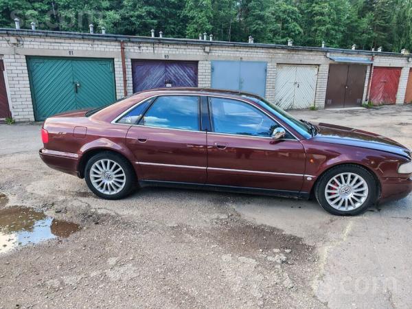 Sarkans Audi A8 1995 Rīga, ar dzinēja tilpumu 4.20 L un nobraukumu 324 tūkst. km par 2000 €, foto 3 vietnē AUTOMOTO.COM.LV