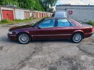 Sarkans Audi A8 1995 Rīga, ar dzinēja tilpumu 4.20 L un nobraukumu 324 tūkst. km par 2000 €, foto 6 vietnē AUTOMOTO.COM.LV