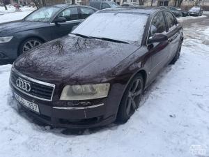 Sarkans Audi A8 2004 Viļņa, ar dzinēja tilpumu 3.00 L un nobraukumu 450 tūkst. km par 2000 €, foto  vietnē AUTOMOTO.COM.LV