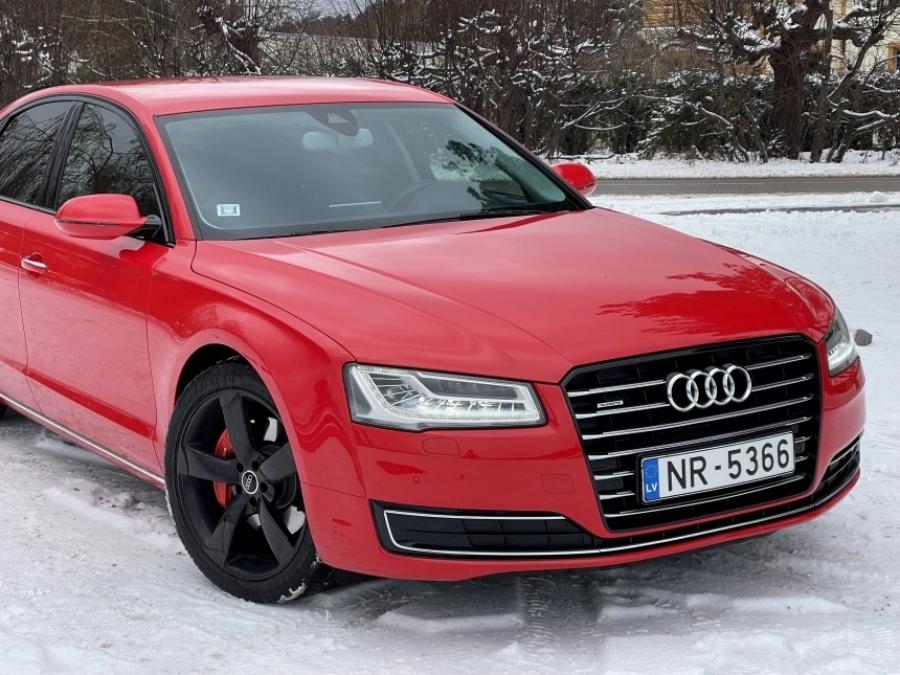 Red Audi A8 2014 in Riga, with an engine capacity of 3.00 L and mileage of 208 thousand km for 19350 €, photo 29 on AUTOMOTO.COM.LV