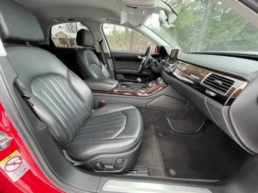 Red Audi A8 2014 in Riga, with an engine capacity of 3.00 L and mileage of 208 thousand km for 19350 €, photo 46 on AUTOMOTO.COM.LV