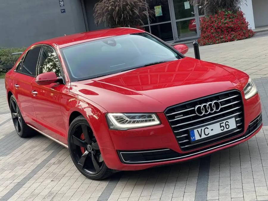 Red Audi A8 2014 in Jurmala, with an engine capacity of 3.00 L and mileage of 229 thousand km for 17650 €, photo 12 on AUTOMOTO.COM.LV