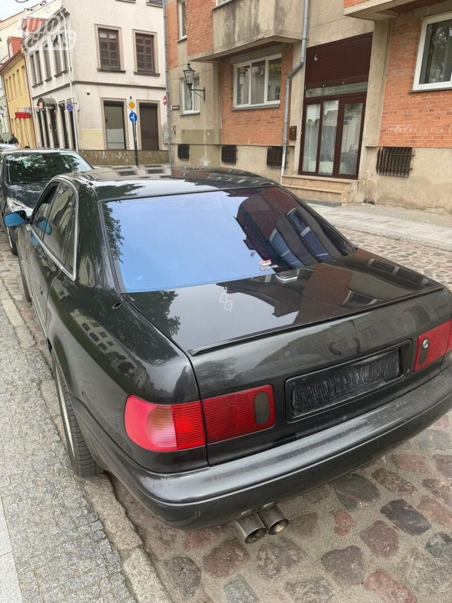 Audi A8 1997 in Klaipeda, with an engine capacity of 4.20 L and mileage of 450 thousand km for 3000 €, photo 7 on AUTOMOTO.COM.LV