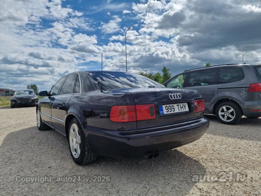 Audi A8 1997 Tartu, ar dzinēja tilpumu 3.70 L un nobraukumu 277 tūkst. km par 4490 €, foto 9 vietnē AUTOMOTO.COM.LV