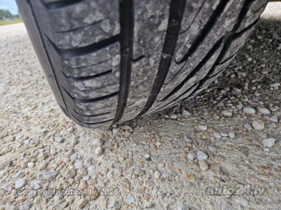 Audi A8 1997 Tartu, ar dzinēja tilpumu 3.70 L un nobraukumu 277 tūkst. km par 4490 €, foto 12 vietnē AUTOMOTO.COM.LV