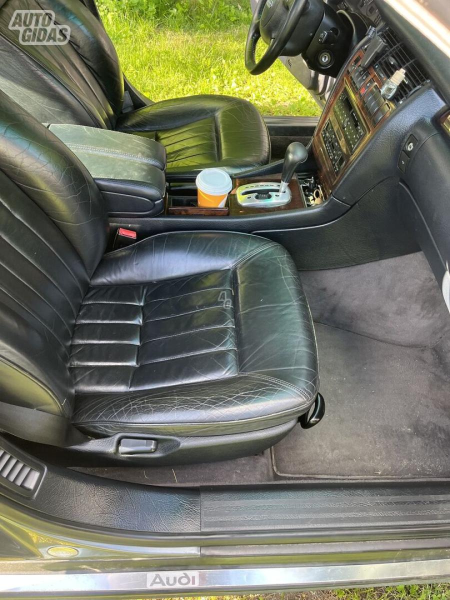 Audi A8 1997 Viļņa, ar dzinēja tilpumu 2.80 L un nobraukumu 462 tūkst. km par 2000 €, foto 5 vietnē AUTOMOTO.COM.LV