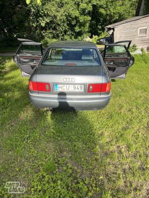 Audi A8 1997 Viļņa, ar dzinēja tilpumu 2.80 L un nobraukumu 462 tūkst. km par 2000 €, foto 7 vietnē AUTOMOTO.COM.LV