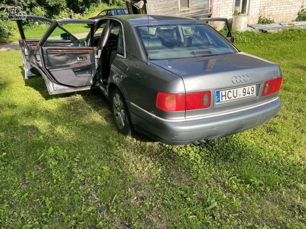 Audi A8 1997 Viļņa, ar dzinēja tilpumu 2.80 L un nobraukumu 462 tūkst. km par 2000 €, foto 7 vietnē AUTOMOTO.COM.LV