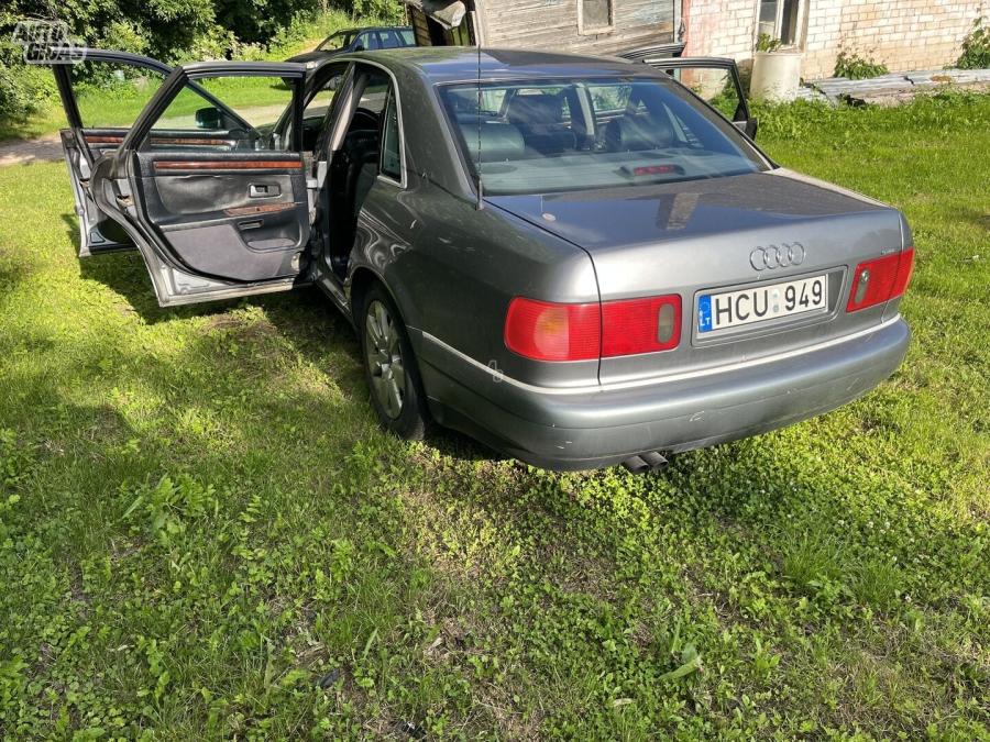 Audi A8 1997 Viļņa, ar dzinēja tilpumu 2.80 L un nobraukumu 462 tūkst. km par 2000 €, foto 8 vietnē AUTOMOTO.COM.LV