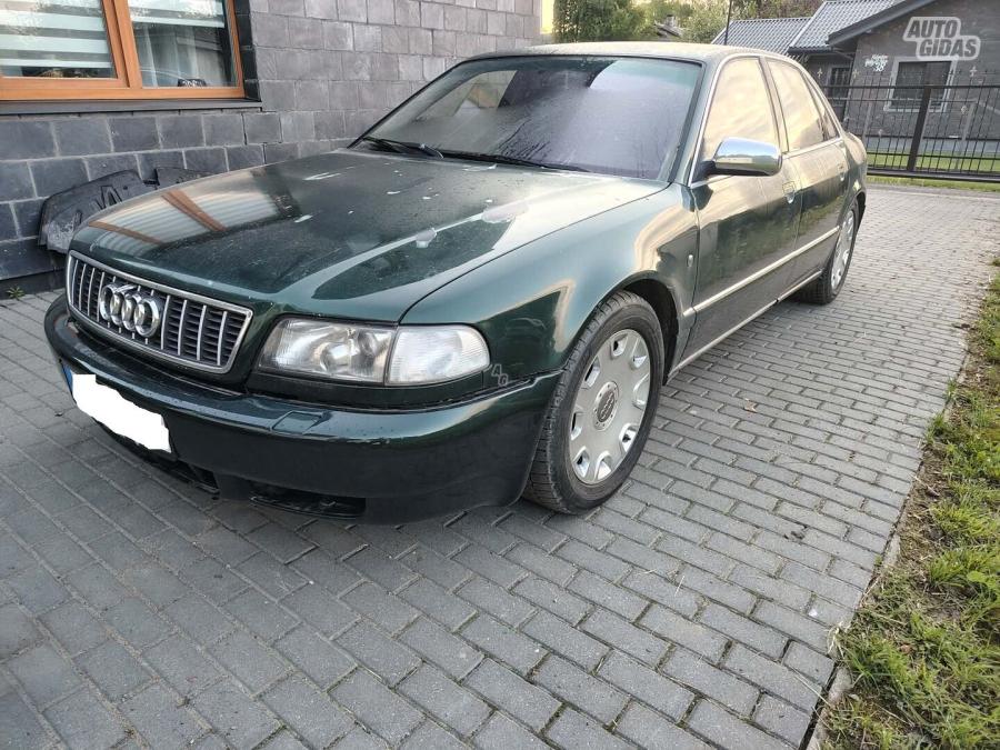 Audi A8 1998 Viļņa, ar dzinēja tilpumu 3.70 L un nobraukumu 440 tūkst. km par 1600 €, foto 1 vietnē AUTOMOTO.COM.LV