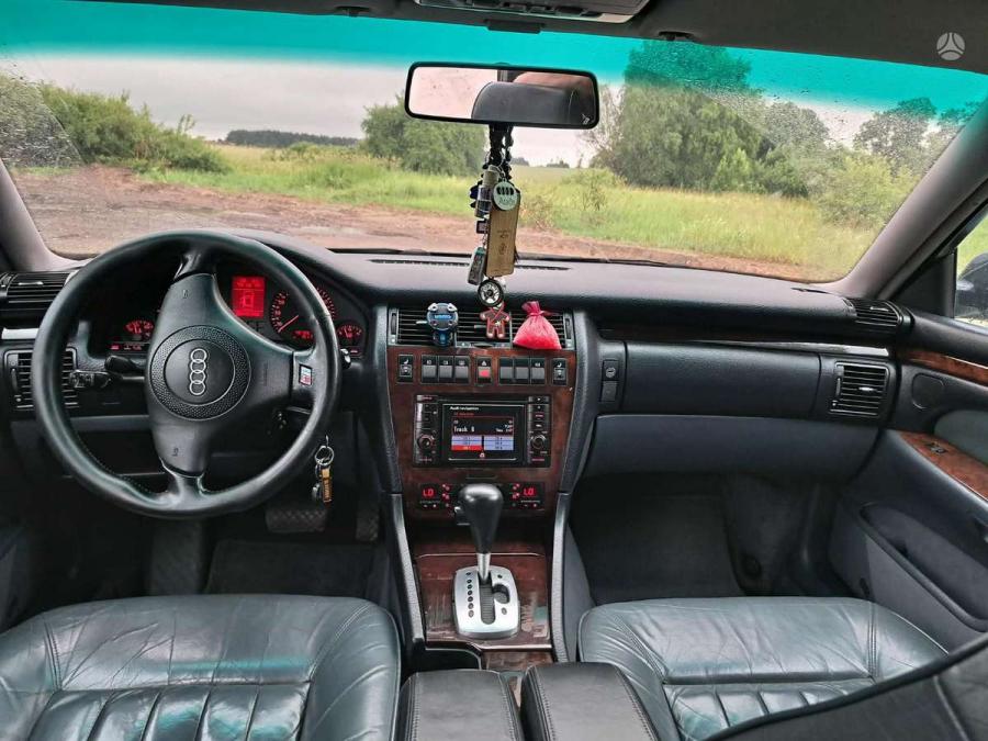 Ауди А8 1998 в Плунге, объемом двигателя 2.50 л и пробегом 407 тыс. км за 1800 €, фото 7 на AUTOMOTO.COM.LV