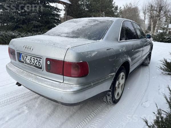 Audi A8 1999 Daugavpils, ar dzinēja tilpumu 2.50 L un nobraukumu 0 tūkst. km par 1490 €, foto 4 vietnē AUTOMOTO.COM.LV