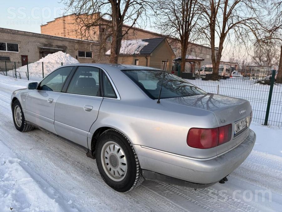 Ауди А8 2001 в Елгава, объемом двигателя 2.50 л и пробегом 459 тыс. км за 2500 €, фото 5 на AUTOMOTO.COM.LV