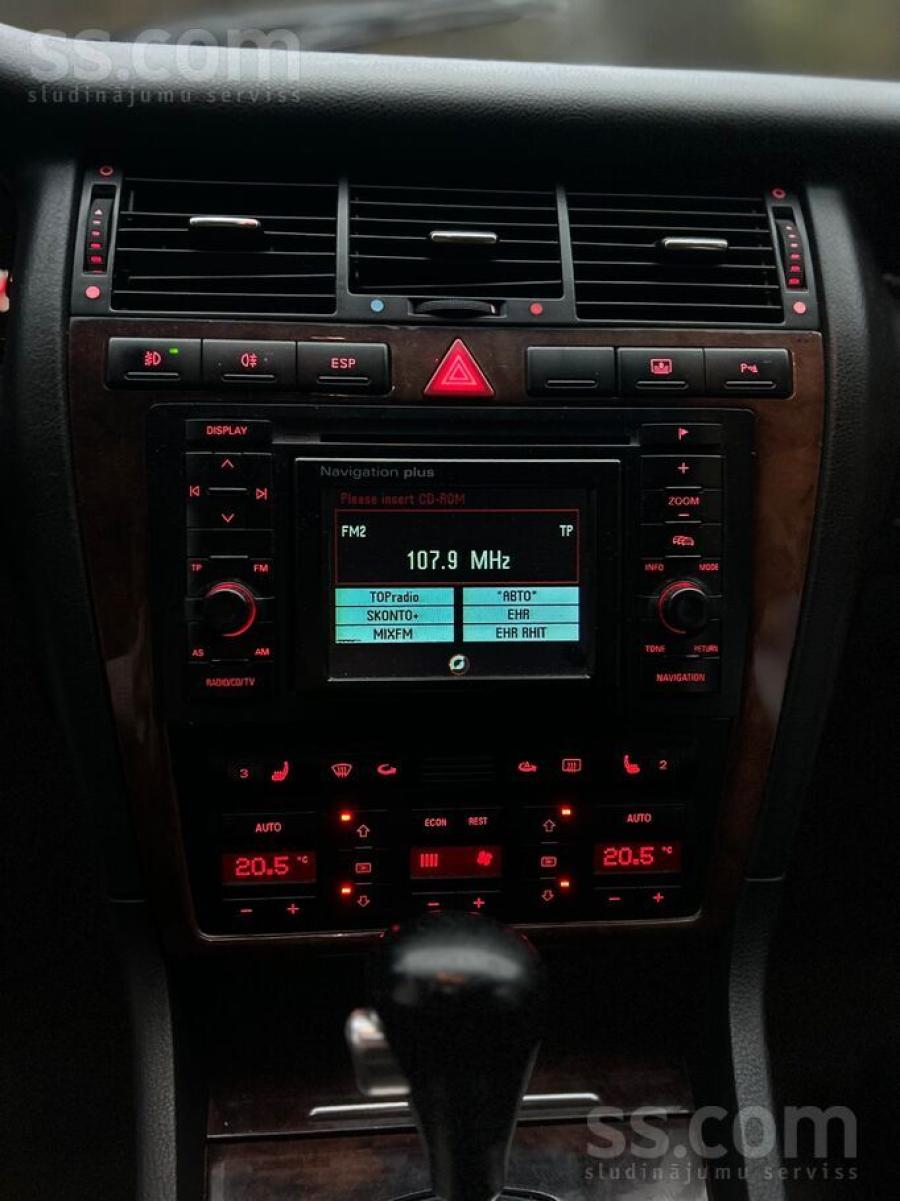 Audi A8 2001 in Riga, with an engine capacity of 2.50 L and mileage of 360 thousand km for 3600 €, photo 8 on AUTOMOTO.COM.LV