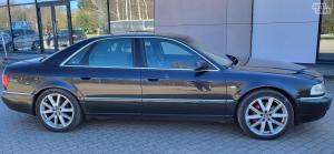 Audi A8 2002 in Klaipeda, with an engine capacity of 2.50 L and mileage of 275 thousand km for 3450 €, photo 3 on AUTOMOTO.COM.LV