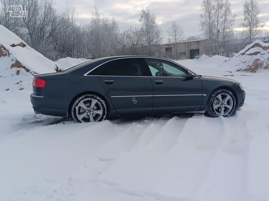 Audi A8 2003 in Siauliai, with an engine capacity of 4.20 L and mileage of 3 thousand km for 4800 €, photo 2 on AUTOMOTO.COM.LV