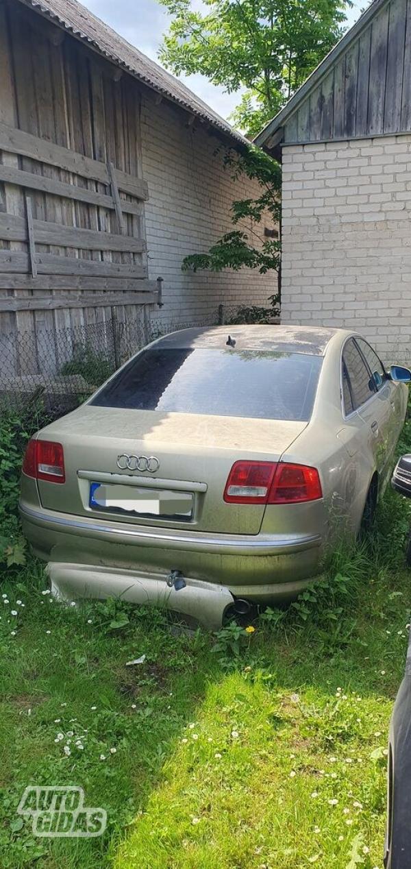 Audi A8 2004 in Vilnius, with an engine capacity of 3.70 L and mileage of 250 thousand km for 1500 €, photo 6 on AUTOMOTO.COM.LV