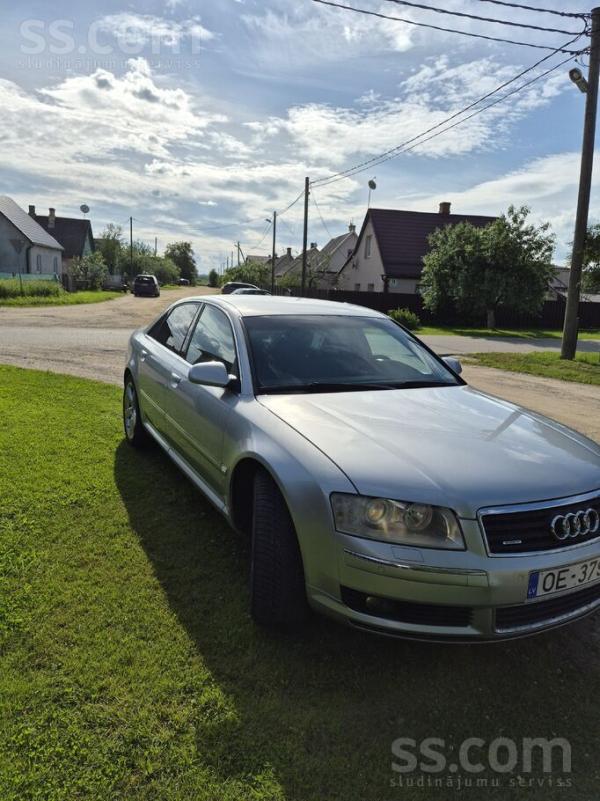 Audi A8 2004 in Daugavpils, with an engine capacity of 3.00 L and mileage of 290 thousand km for 3900 €, photo 2 on AUTOMOTO.COM.LV