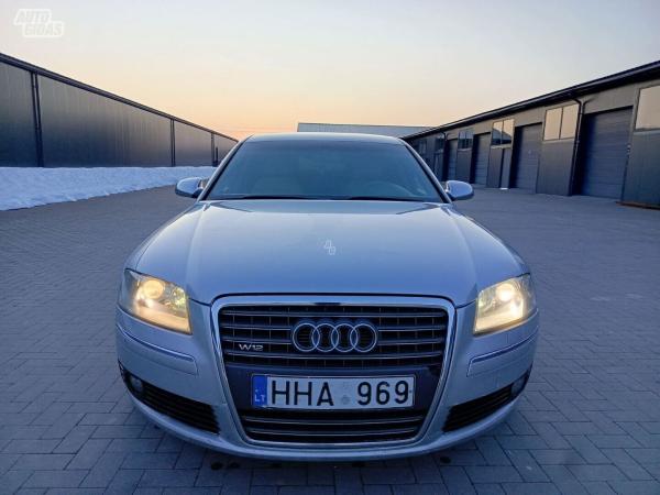 Audi A8 2005 in Klaipeda, with an engine capacity of 3.00 L and mileage of 281 thousand km for 3400 €, photo 2 on AUTOMOTO.COM.LV