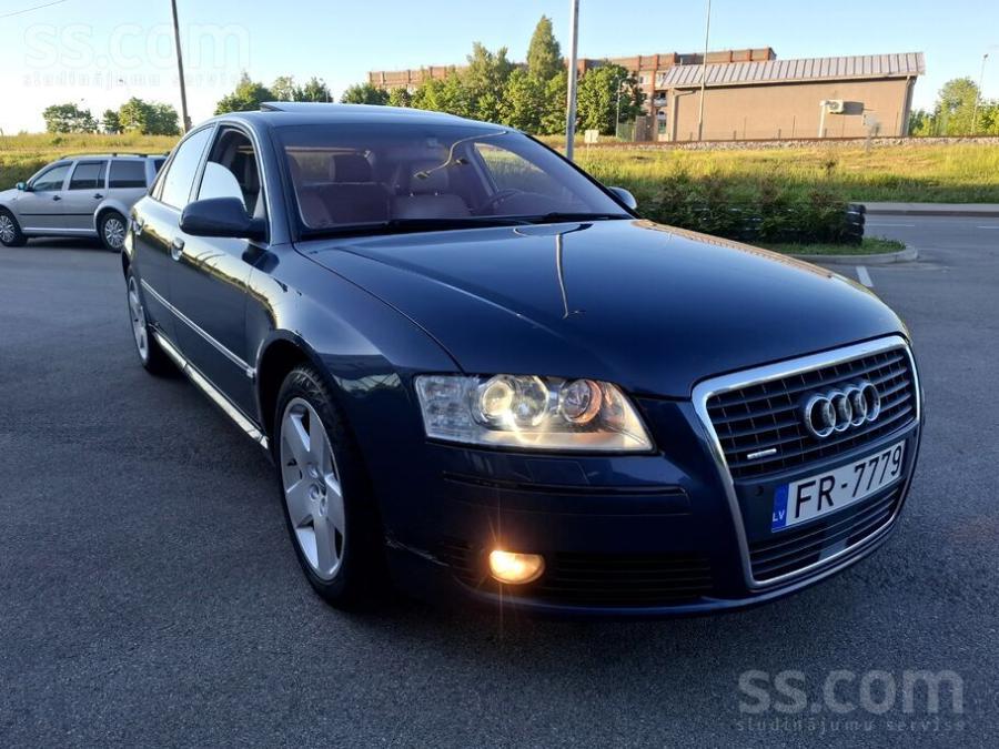 Audi A8 2005 in Daugavpils, with an engine capacity of 4.20 L and mileage of 285 thousand km for 5200 €, photo 3 on AUTOMOTO.COM.LV