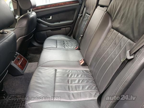 Ауди А8 2005 в Таллин на AUTOMOTO.COM.LV Ауди А8 2005 в Таллин, объемом двигателя 3.00 л и пробегом 240 тыс. км за 5600 €, фото 4 на AUTOMOTO.COM.LV