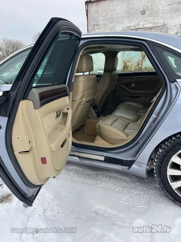 Audi A8 2006 Tallina, ar dzinēja tilpumu 4.10 L un nobraukumu 316 tūkst. km par 5550 €, foto 11 vietnē AUTOMOTO.COM.LV