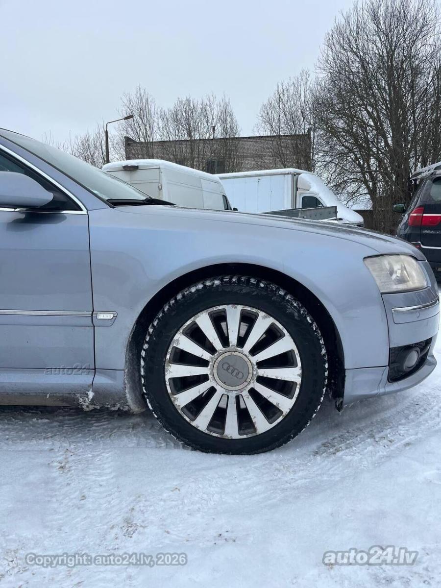 Audi A8 2006 in Tallinn, with an engine capacity of 4.10 L and mileage of 316 thousand km for 5550 €, photo 13 on AUTOMOTO.COM.LV