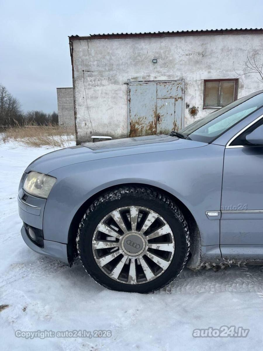 Audi A8 2006 in Tallinn, with an engine capacity of 4.10 L and mileage of 316 thousand km for 5550 €, photo 15 on AUTOMOTO.COM.LV