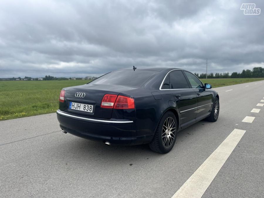 Audi A8 2006 in Klaipeda, with an engine capacity of 3.00 L and mileage of 378 thousand km for 3500 €, photo 4 on AUTOMOTO.COM.LV