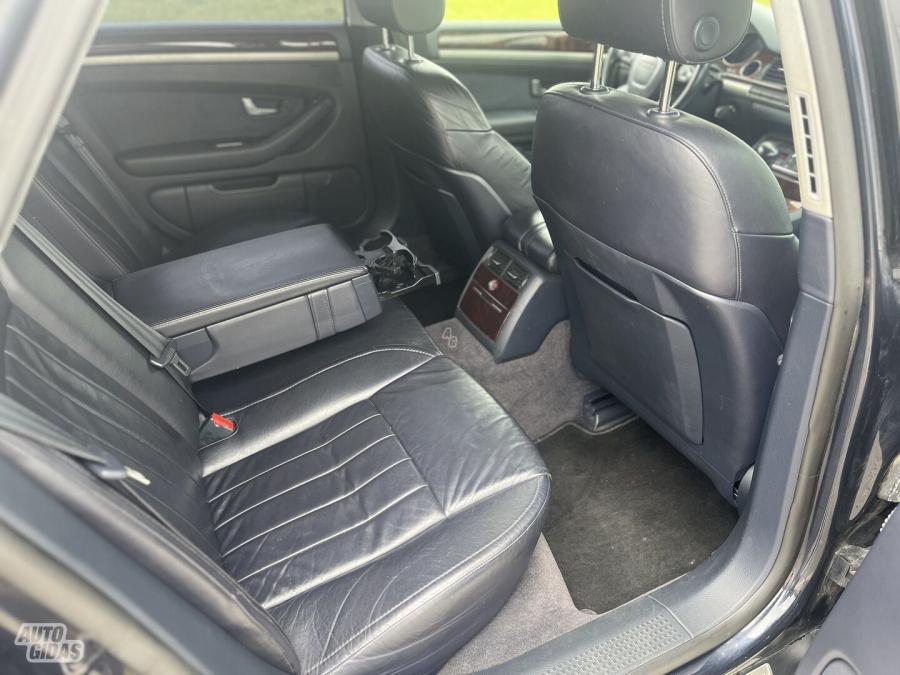 Audi A8 2006 in Klaipeda, with an engine capacity of 3.00 L and mileage of 378 thousand km for 3500 €, photo 12 on AUTOMOTO.COM.LV