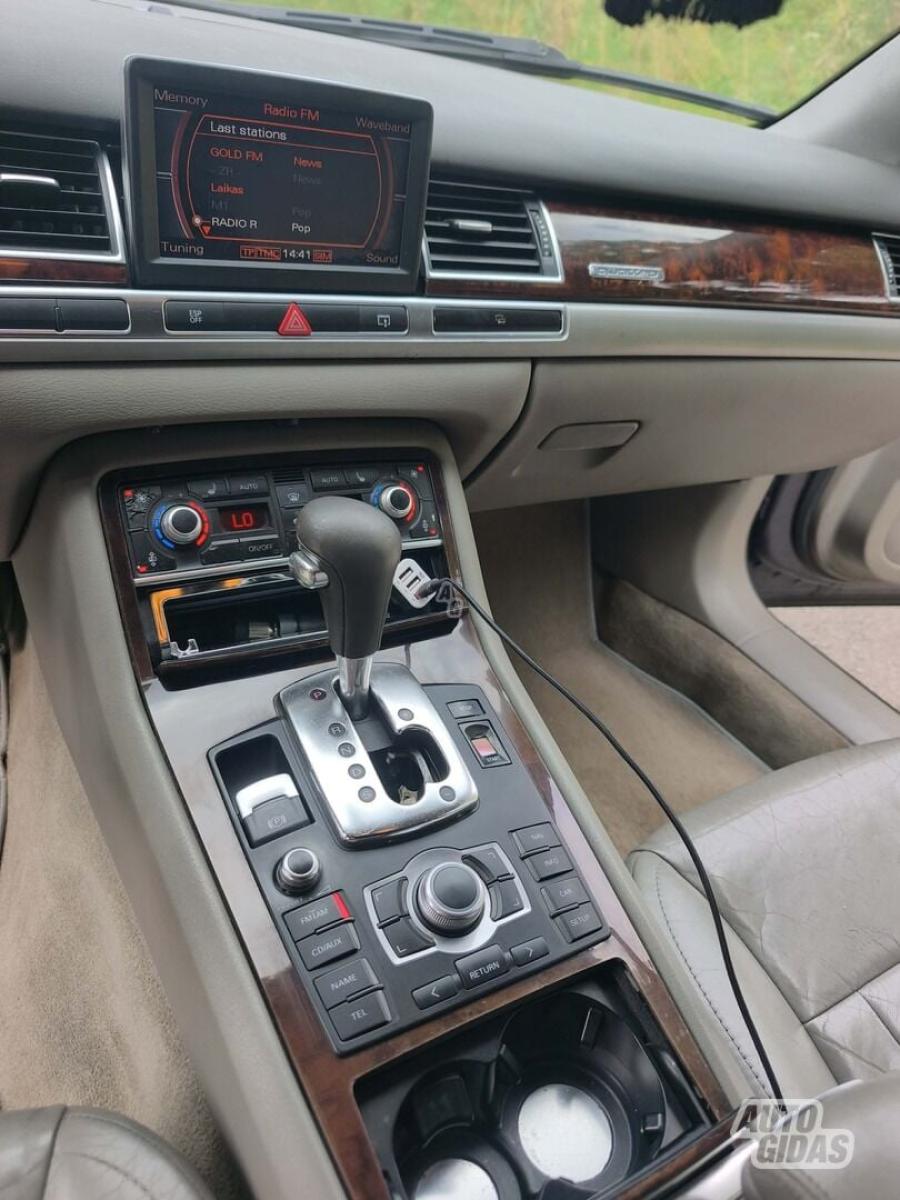 Audi A8 2006 Varėna, ar dzinēja tilpumu 4.20 L un nobraukumu 430 tūkst. km par 2500 €, foto 12 vietnē AUTOMOTO.COM.LV