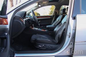 Audi A8 2008 in Riga, with an engine capacity of 3.00 L and mileage of 290 thousand km for 8100 €, photo 9 on AUTOMOTO.COM.LV