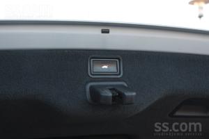 Audi A8 2008 in Riga, with an engine capacity of 3.00 L and mileage of 290 thousand km for 8100 €, photo 25 on AUTOMOTO.COM.LV