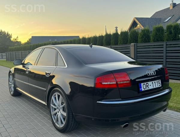 Audi A8 2008 in Riga, with an engine capacity of 4.20 L and mileage of 198 thousand km for 7700 €, photo 8 on AUTOMOTO.COM.LV