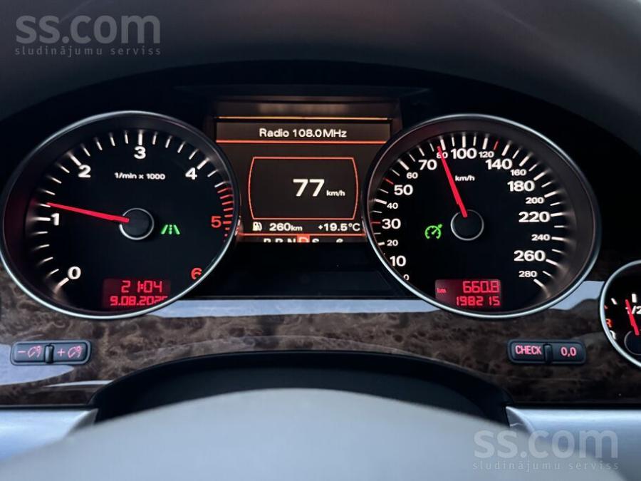 Audi A8 2008 Rīga, ar dzinēja tilpumu 4.20 L un nobraukumu 198 tūkst. km par 7700 €, foto 17 vietnē AUTOMOTO.COM.LV