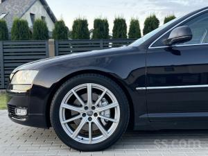 Audi A8 2008 Rīga, ar dzinēja tilpumu 4.20 L un nobraukumu 198 tūkst. km par 7700 €, foto 24 vietnē AUTOMOTO.COM.LV